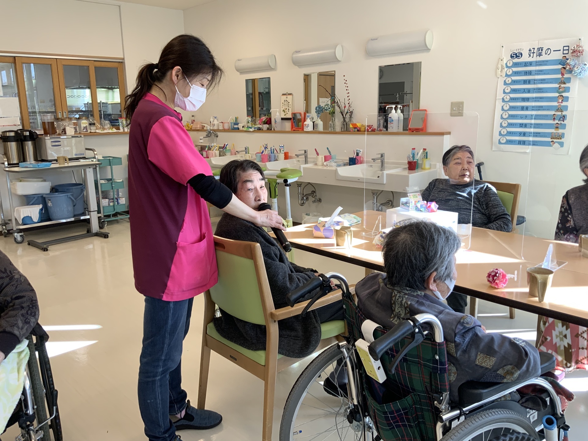 日々の様子～カラオケ: ショートステイ好摩びより